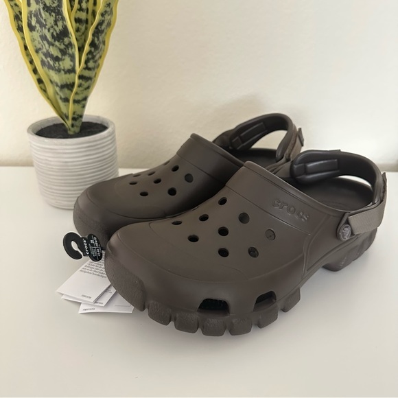 CROCS | Shoes | Crocs Offroad Sport Clog Brown Expresso Strap Mens 11 ...